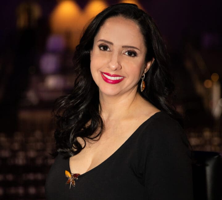Abby Jimenez, Seattle Arts & Lectures: Thursday, April 3, 2025 @ 7:30 ...